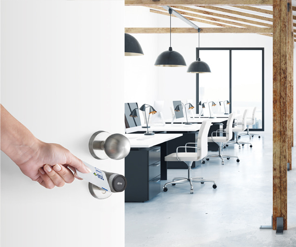 Bank Security: Locks, RC5 Armored Door, Access Control - Dény Security